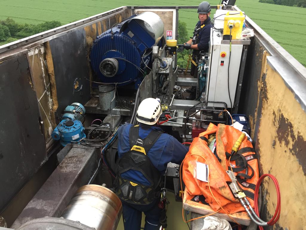 Faccombe: Vestas V39 Gearbox Swap - Spectrum Wind Services